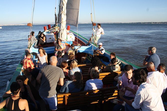 Lisbon Traditional Boats - Guided Sightseeing Cruise - Practical Details and What You Need to Know