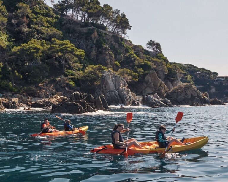 Lloret de Mar: Costa Brava Kayak Tour and Swimming - Authentic Insights from Reviewers