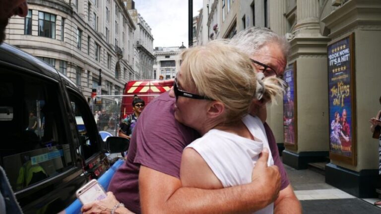 London: Beatles Tour by Black Taxi - Who Is This Tour Best For?