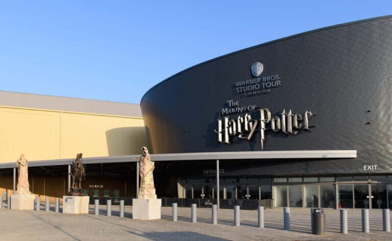 London: Harry Potter Studio Tour London & 4-Star Hotel Stay - Who Will Love This Experience?