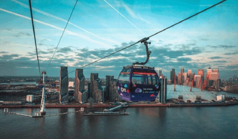 London: IFS Cloud Cable Car - How Does the Experience Unfold?