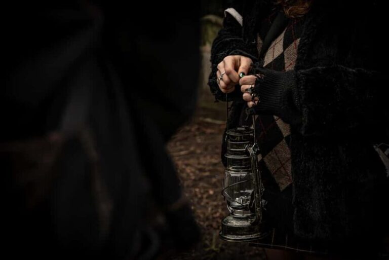 London: Jack the Ripper Night Walking Tour in Whitechapel - The Guides and Their Impact