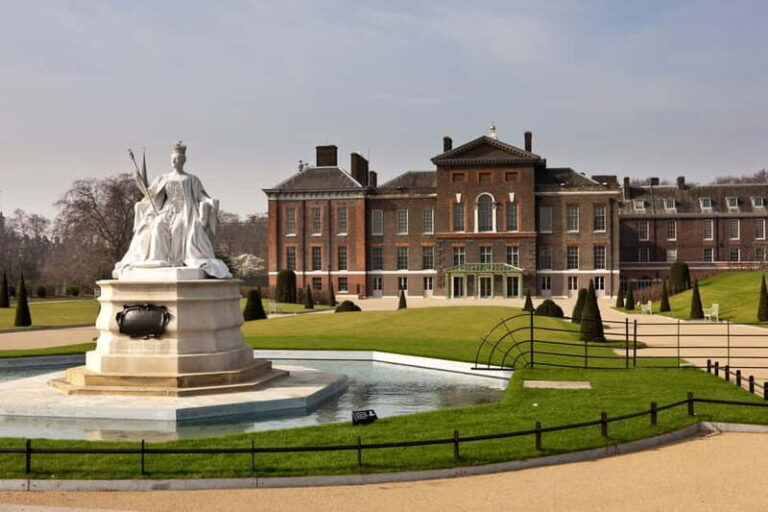 London: Kensington Palace Sightseeing Entrance Tickets - Practical Aspects of the Tour