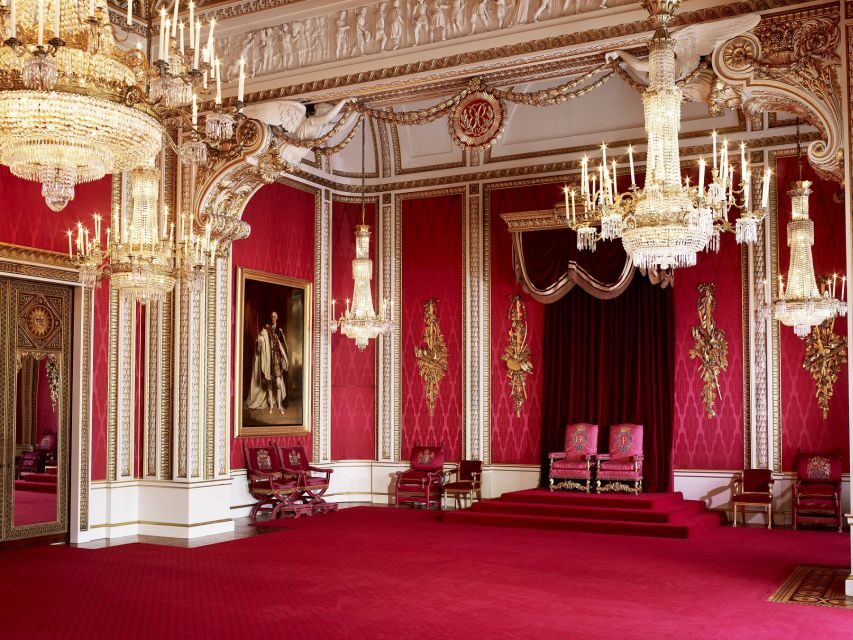 London: Royal Walking Tour and Buckingham Palace Audio Tour - Practicalities and Tips