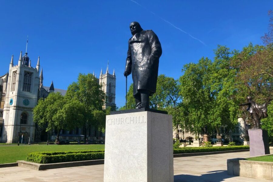 London: Winston Churchill and London in WWII Walking Tour - The Guides: The Heart of the Tour