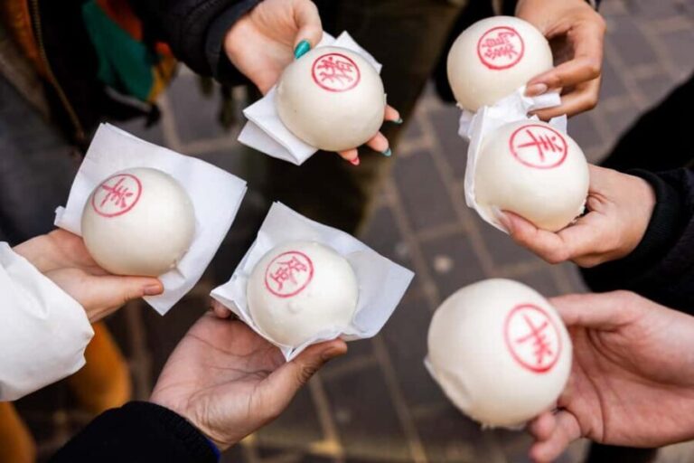 London's Best Bites: Soho & Chinatown Food Walking Tour - Why This Tour Works