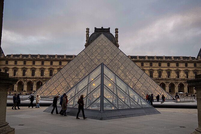 Louvre Highlights & Mona Lisa Guided Tour - Detailed Breakdown of the Itinerary