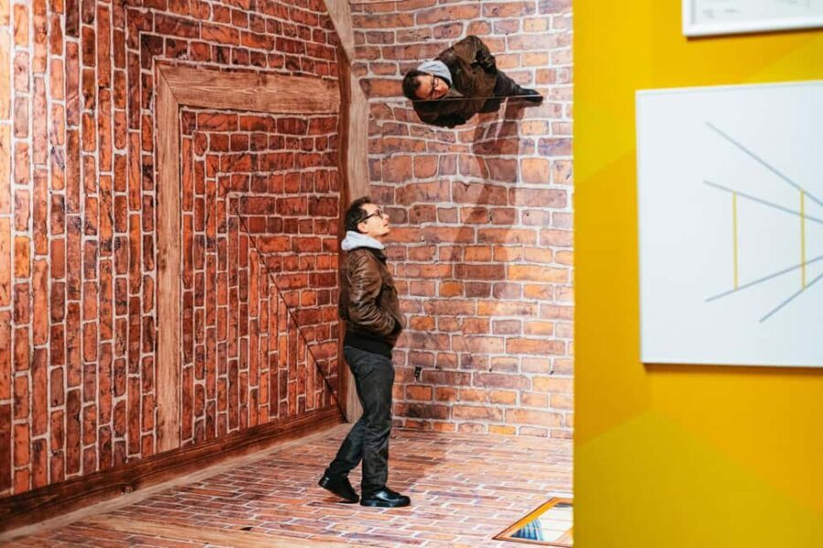 Lyon: Musée de lillusion Entrance Ticket - FAQs