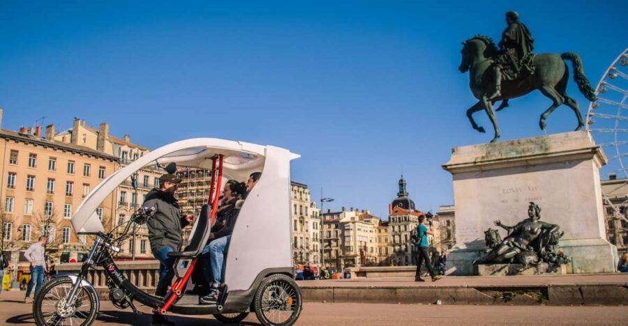 Lyon: Private Pedicab Tour of Top Landmarks & Hidden Gems - Authentic Experiences and Why They Matter