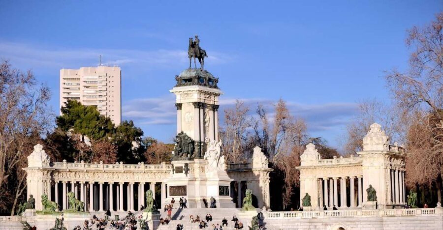 Madrid: 1.5-Hour Retiro Park Guided Walking Tour - What to Expect from the Tour