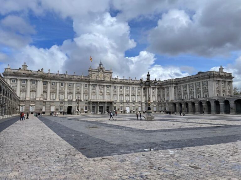 Madrid: Royal Palace tour - semi private or private - Price and Value