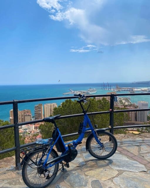 Malaga: Castle Hill and Fisherman Village E-Bike Tour - Why the Guides Make a Difference