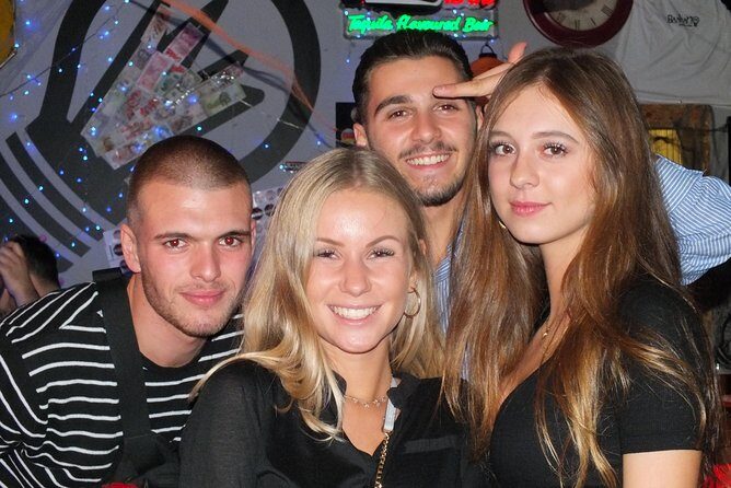 Malaga Nightlife Pub Crawl Tour with Drinks and Clubs Entry - Practical Tips for Making the Most of the Tour