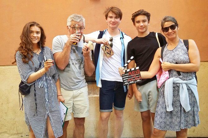 Málaga: Private Sightseeing Treasure Hunt - Detailed Breakdown of the Malaga Treasure Hunt Experience