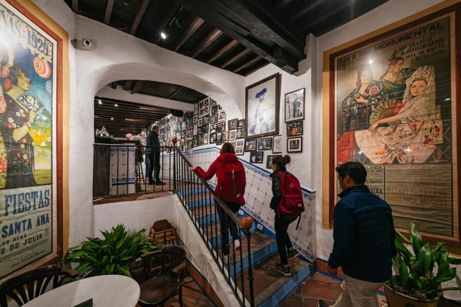 Málaga: Traditional Andalusian Tapas and Wine Tour - A Deep Dive into the Málaga Tapas and Wine Tour