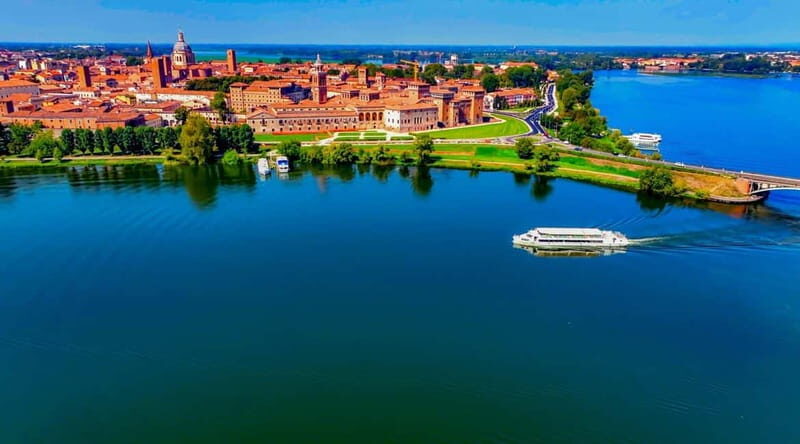 Mantua: Panoramic Cruise with Guide, Natural Oasis and Water Elevator - Why the Water Elevator Matters