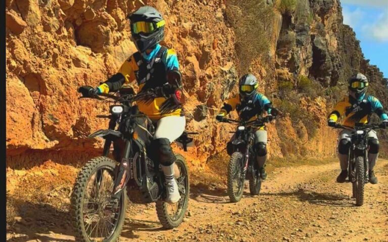 Maspalomas: Guided Offroad Tour on Electric Enduro Motorcycles - The Bikes and Equipment
