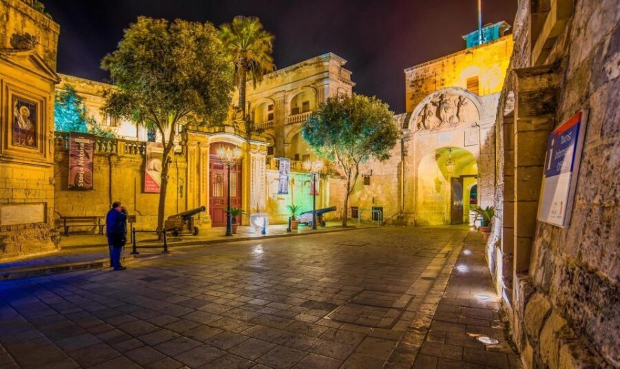Mdina: Valletta Waterfront Area, Mdina, and Rabat Night Tour - Transportation and Timing