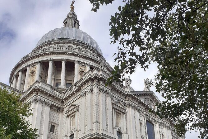 Medieval History Walking Tour from The Tower of London - What We Loved About This Tour