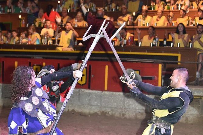 Medieval Show and Dinner at Castillo San Miguel with Transfer - FAQ