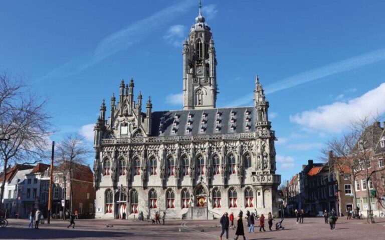 Middelburg: Guided City Walking Tour - Who Should Book This Tour?