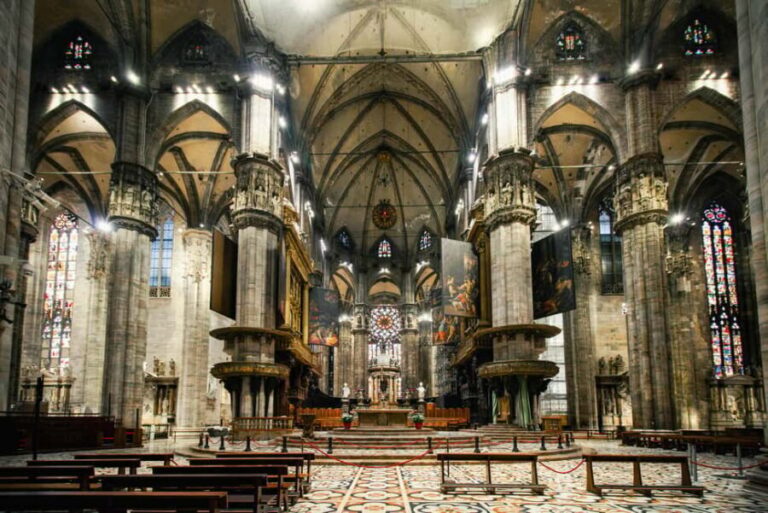 Milan Duomo Cathedral and Rooftop Terrace Guided Tour - What to Expect During the Tour