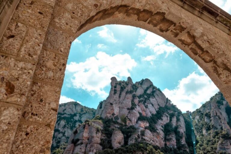 Montserrat: Morning or Afternoon Half-Day Trip with Pickup - Why This Tour Offers Great Value