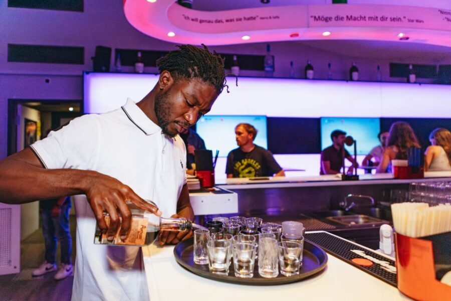 Munich: Bar and Club Crawl - The Route and Venues