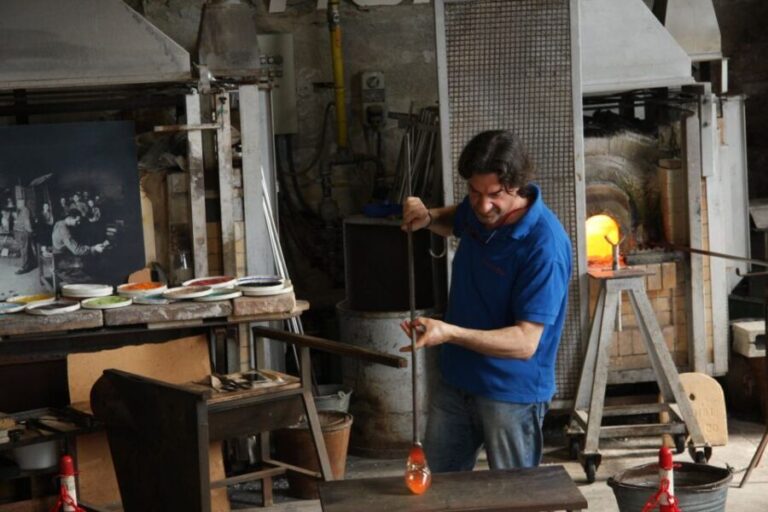 Murano, Burano, Torcello: Tour with Guide & Glass Factory - The Experience: What it Feels Like