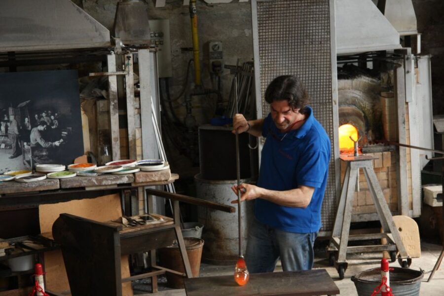 Murano, Burano, Torcello: Tour with Guide & Glass Factory - The Experience: What it Feels Like