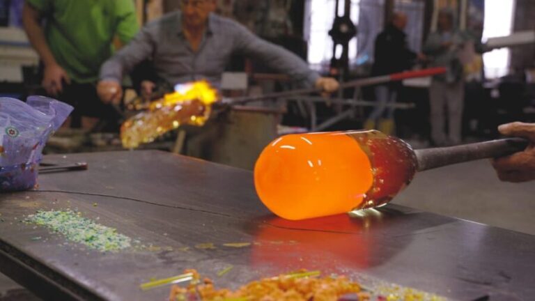 Murano: Glass Blowing Demonstration and Artistic Glass Gift - Exploring the Murano Glass Tour in Detail