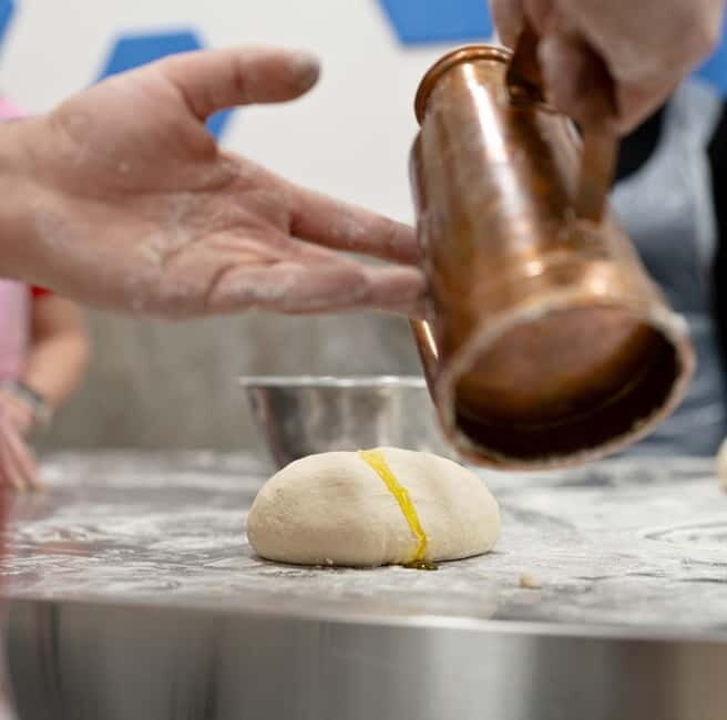 Naples: Neapolitan Pizza and Tiramisu Cooking Class - What’s Included and How It Works