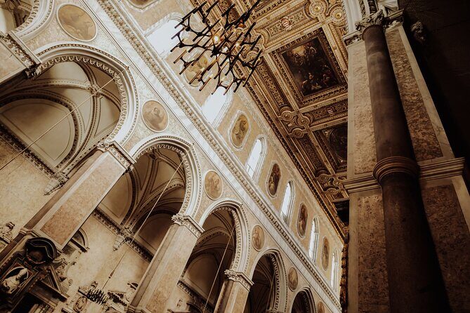 Naples: Veiled Christ & Santa Chiara Cloister Small Group Tour - Guides and Group Experience