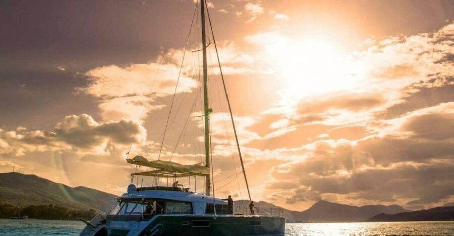 Naxos: Catamaran Cruise with Lunch & Drinks - The Itinerary: What You’ll Experience