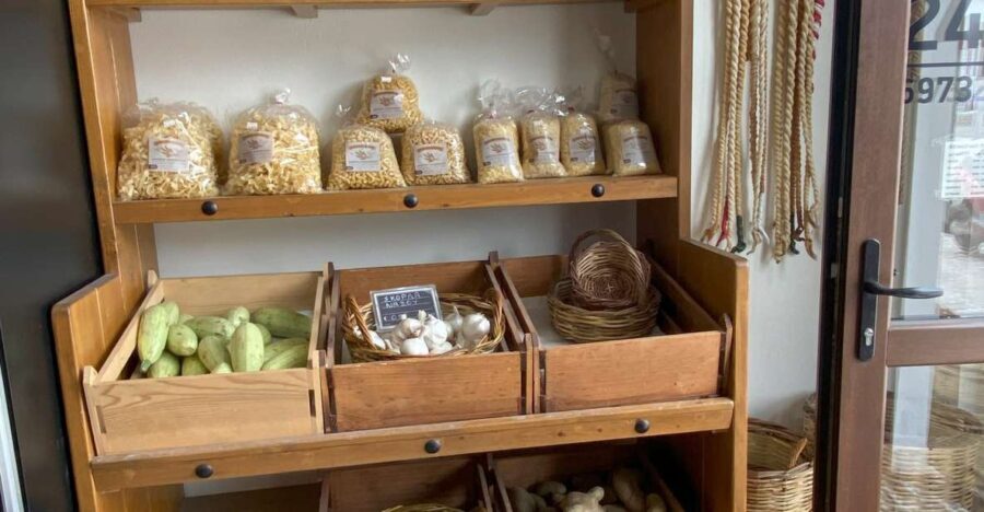 Naxos: Food Walking Tour & Cooking Class with Meal & Drinks - Why This Tour Is a Great Choice