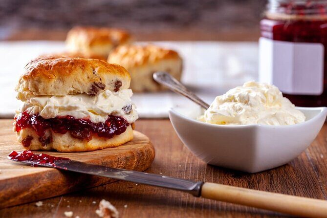 Notting Hill Walking Tour with Cream Tea - The Value of the Tour