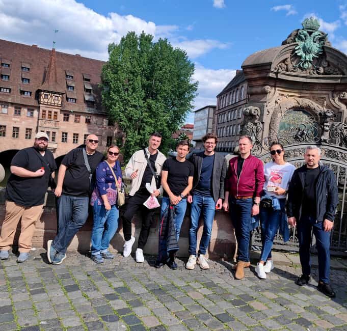 Nuremberg: Castle and Old Town Tour - incl. Tickets and red beer tasting - The Experience in Practice