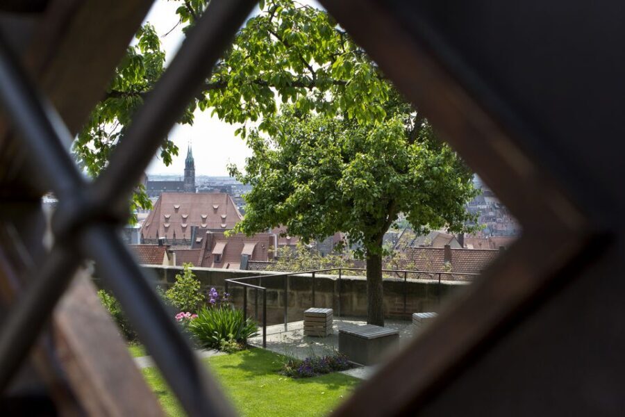 Nuremberg: Old Town Guided Walking Tour - Why This Tour Works