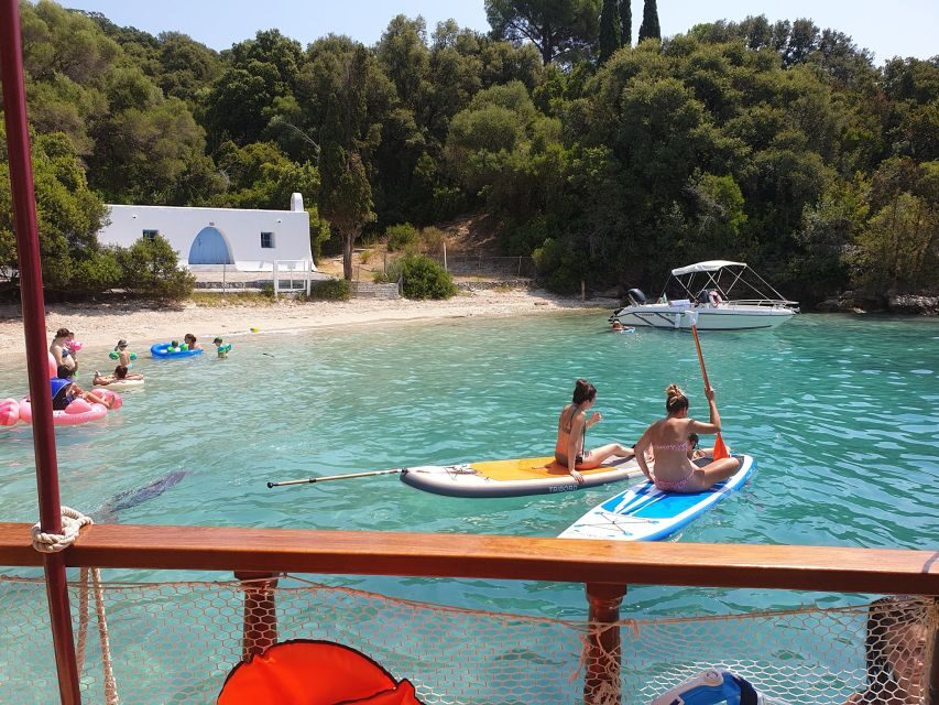 Nydri: Island-hopping Boat Cruise with Lunch and Drinks - Starting Point and Departure