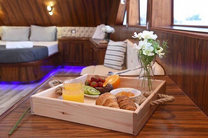 Ocean Blue | Blue Lagoon Morning - What the Tour Really Offers: A Deep Dive