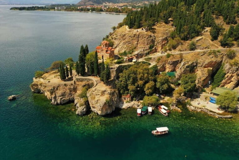 Ohrid: Old Town Panoramic Boat Cruise and Tito's Residence - Discovering Ohrid from the Water