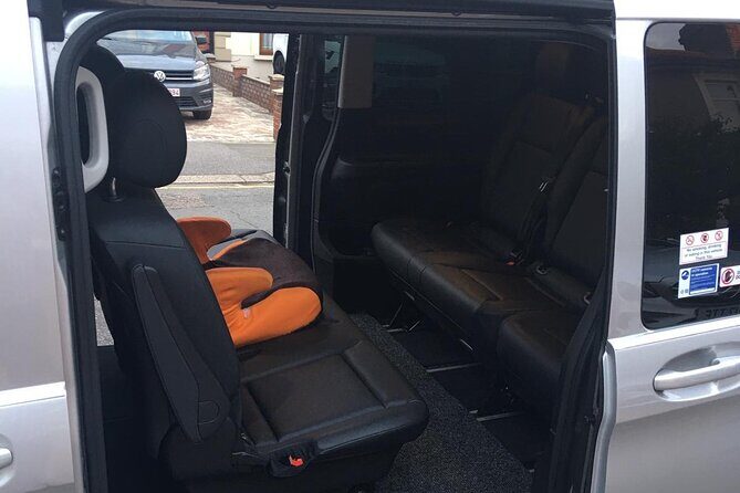 One Way Taxi Transfer from Heathrow Airport to London - Punctuality and Reliability: What the Reviews Say