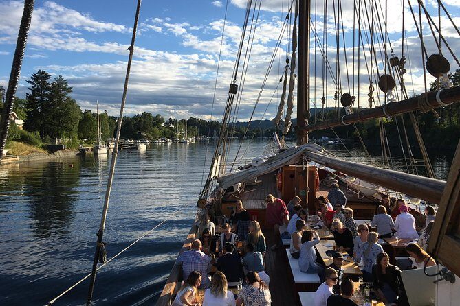 Oslo Combo Tour: Grand City Tour and Oslo Fjord Cruise - Practical Details and Tips