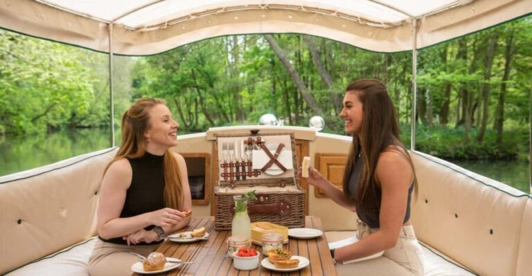 Oxford: Scenic Sightseeing Cruise with Gourmet Picnic - What You Can Expect on the Cruise