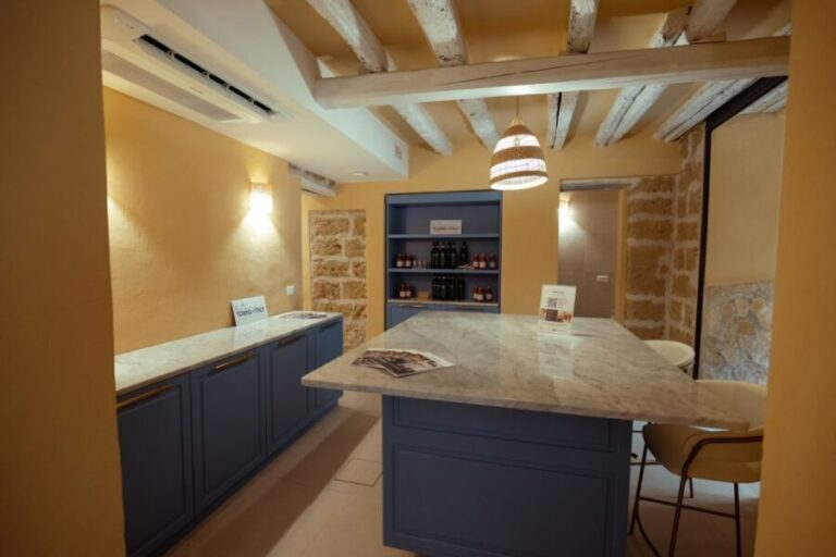 Palermo: Pizza and Gelato Cooking Class with Dinner and Wine - Why This Experience Offers Great Value