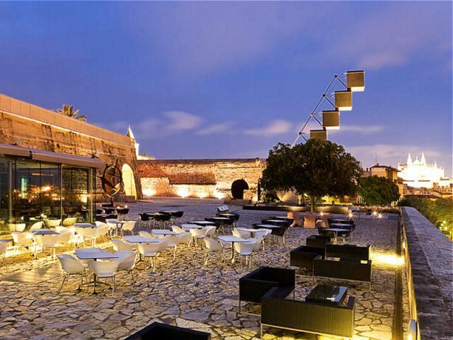 Palma de Mallorca: Old Town Atmospheric Evening Tour - The Sum Up