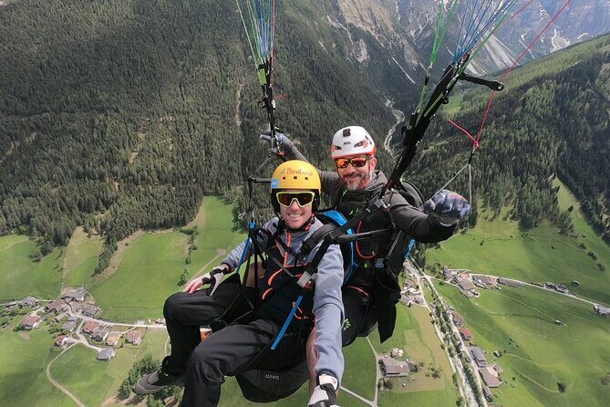 Paragliding & Tandemflüge with World Champion & Team, Stubaital - Is It Worth the Price?
