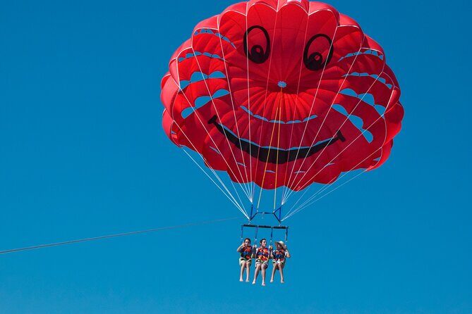 Parasailing - Why This Parasailing Tour Offers Great Value