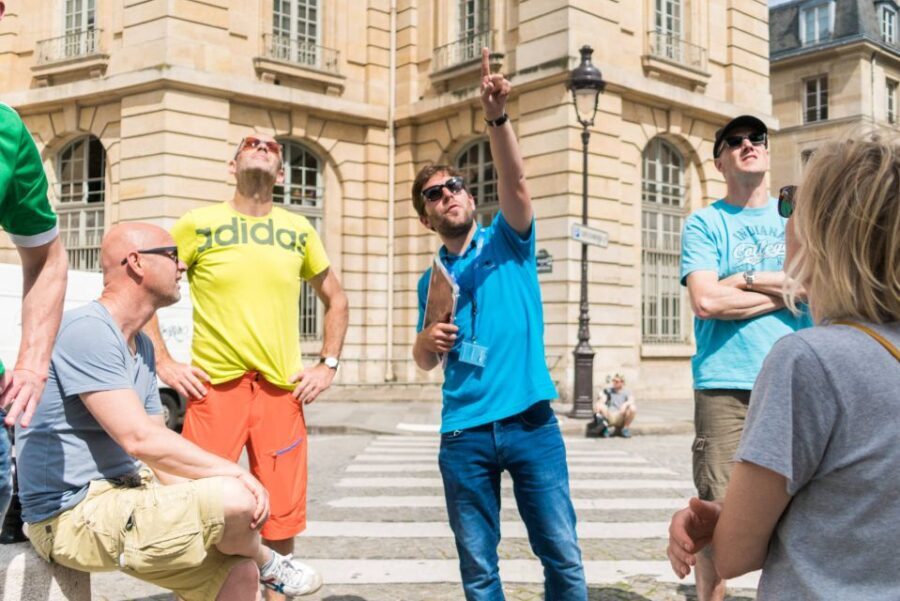 Paris 4-Hour Bike Tour: Off the Beaten Path - Key Points