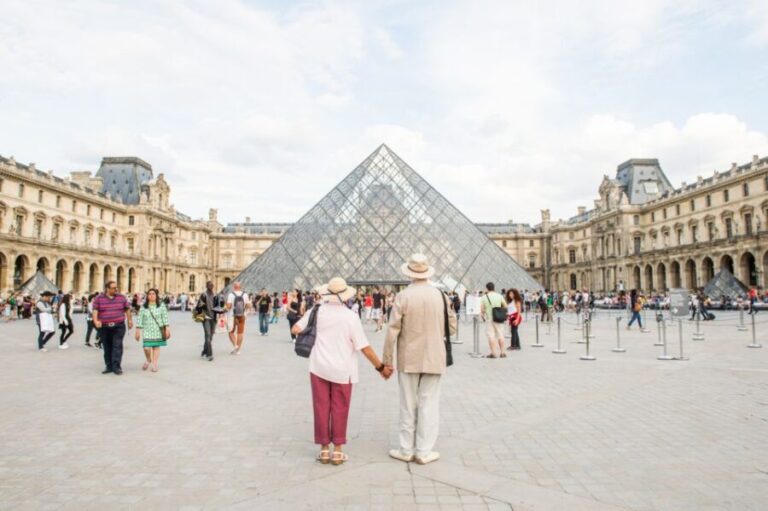 Paris: Big Bus Hop-on Hop-off Tour & Panoramic Night Tour - The Night Tour: Seeing Paris in a Different Light